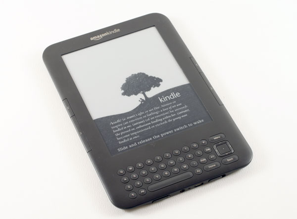 Един от най-здравите модели четци на Amazon - Kindle 3 Keyboard | eRead.bg